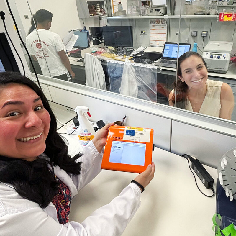 Photo Testimonials – Logos Biosystems | Advanced Imaging Solutions for ...